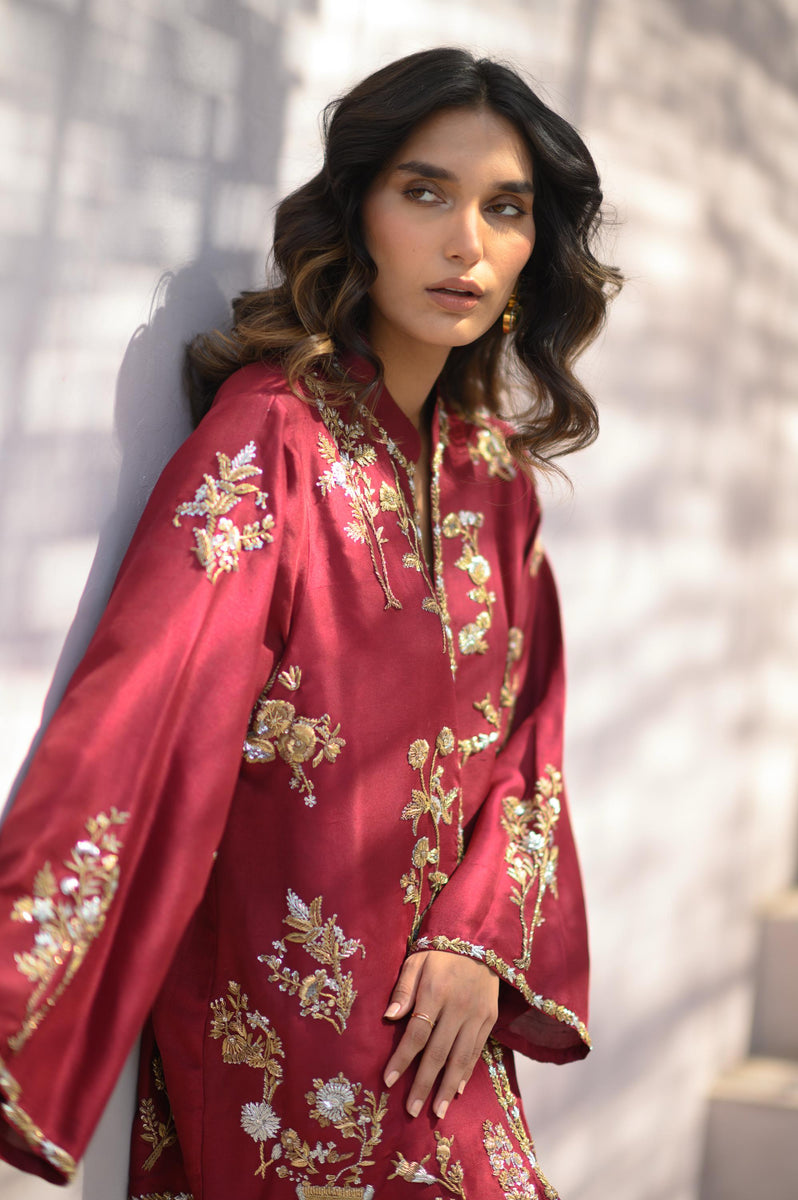 FO-314 "Garnet" (Maroon) – Sara Najum